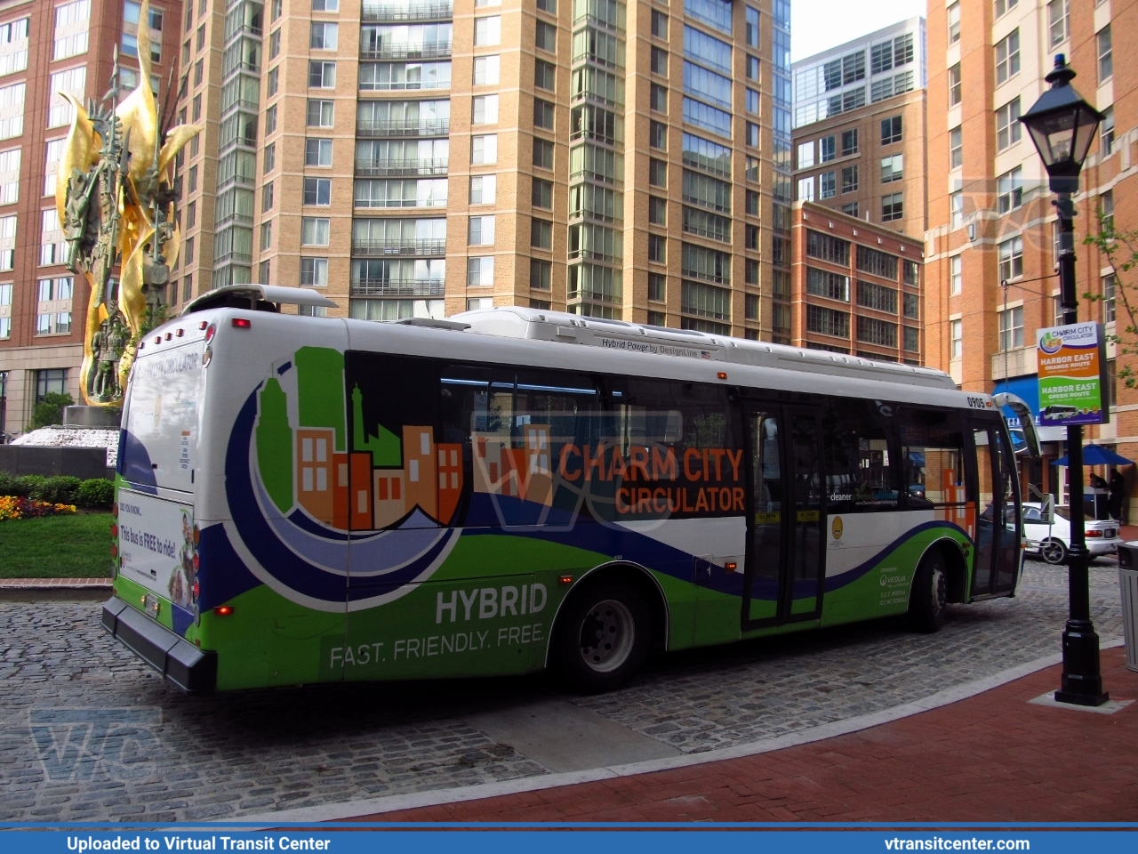 Baltimore Area Shuttles - Charm City Circulator 0908 on the Green Route ...
