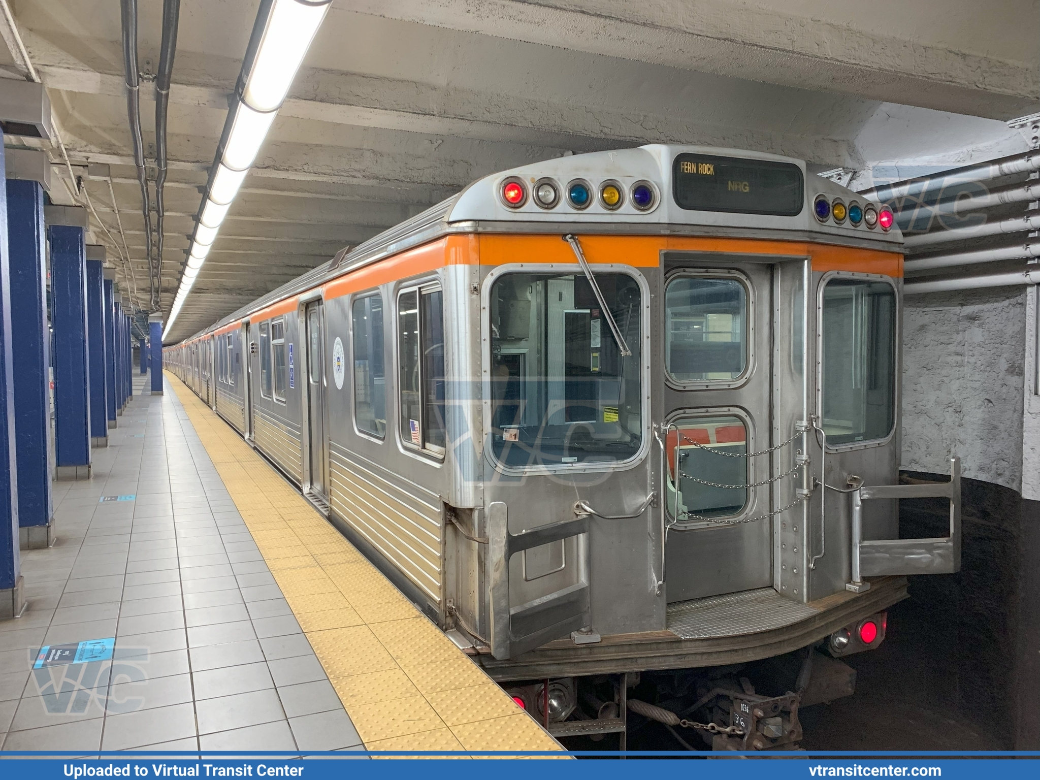 SEPTA Metro Heavy Rail - SEPTA Metro 667 on the B1 Local - VTC Multimedia