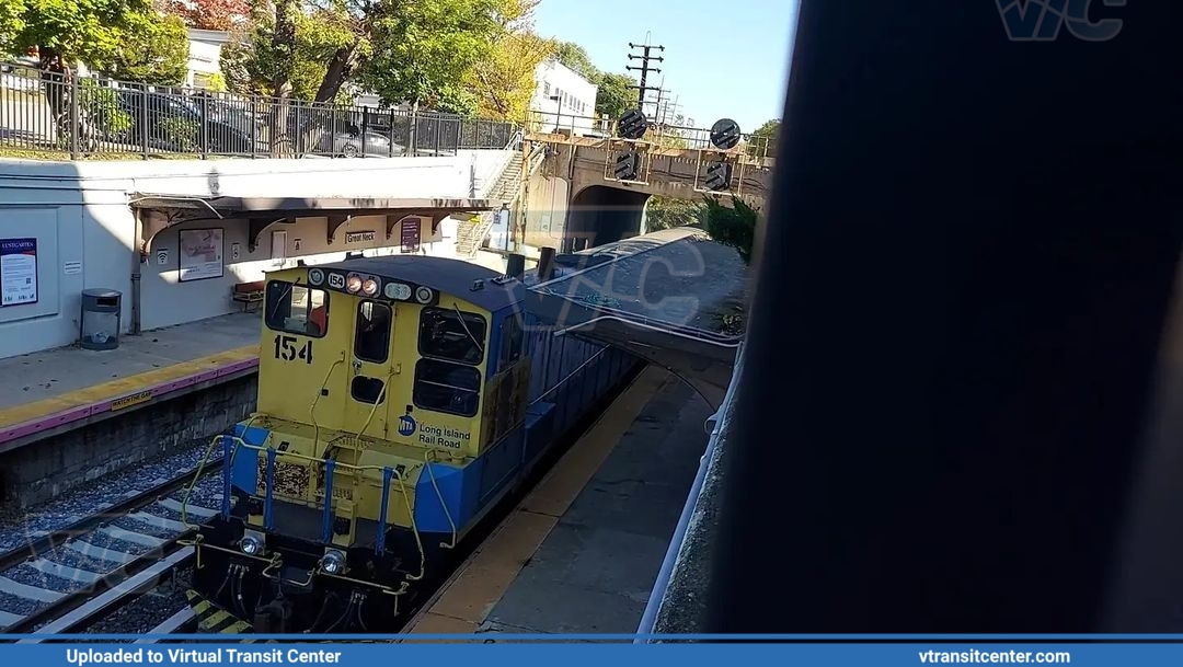 MTA New York City - Long Island Railroad - LIRR M7 enters Long Island ...