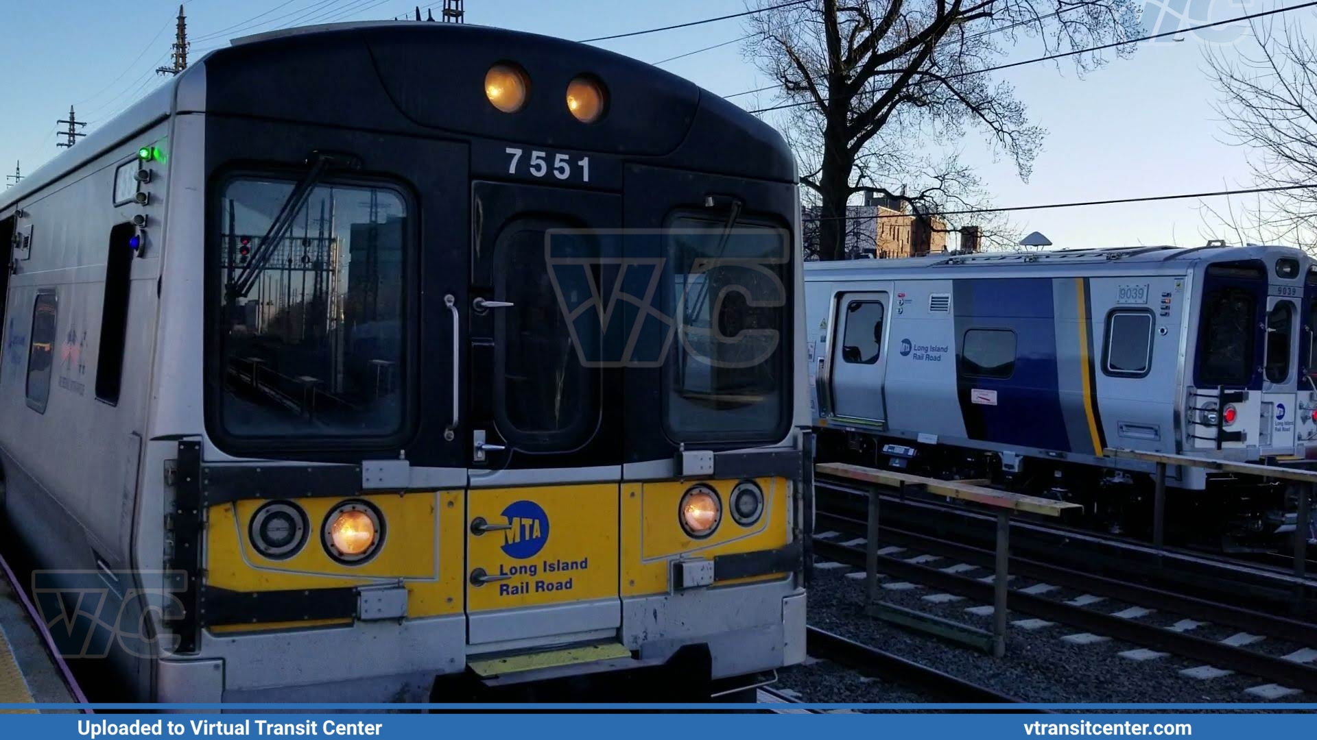 MTA New York City - Long Island Railroad - M7 and M9 Woodside - VTC Multimedia