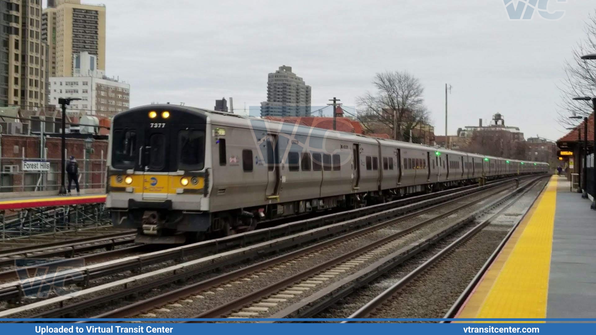 MTA New York City - Long Island Railroad - M7 at Forest Hills - VTC Multimedia
