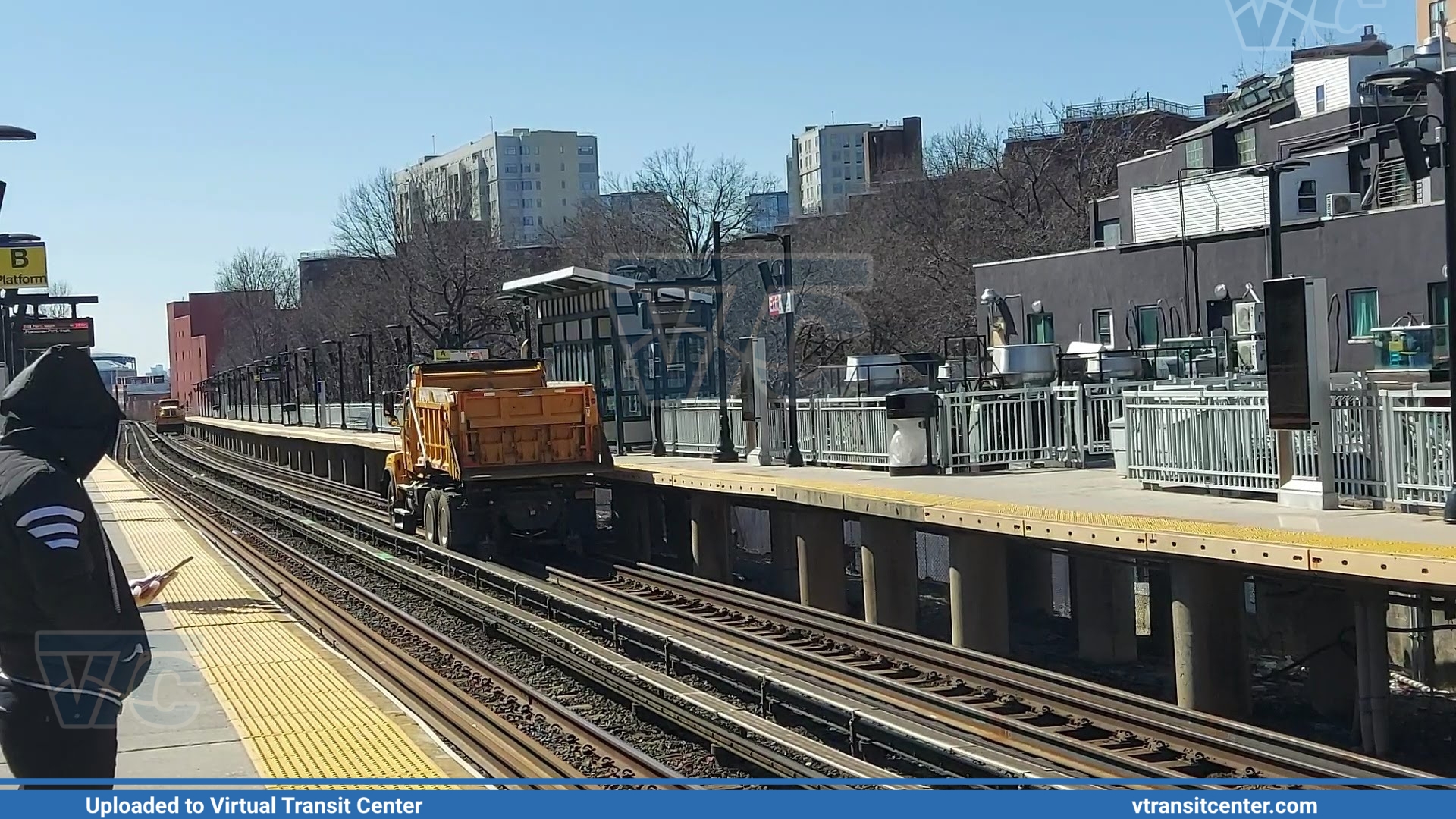 MTA New York City - Long Island Railroad - Diesel at Forest Hills - VTC ...