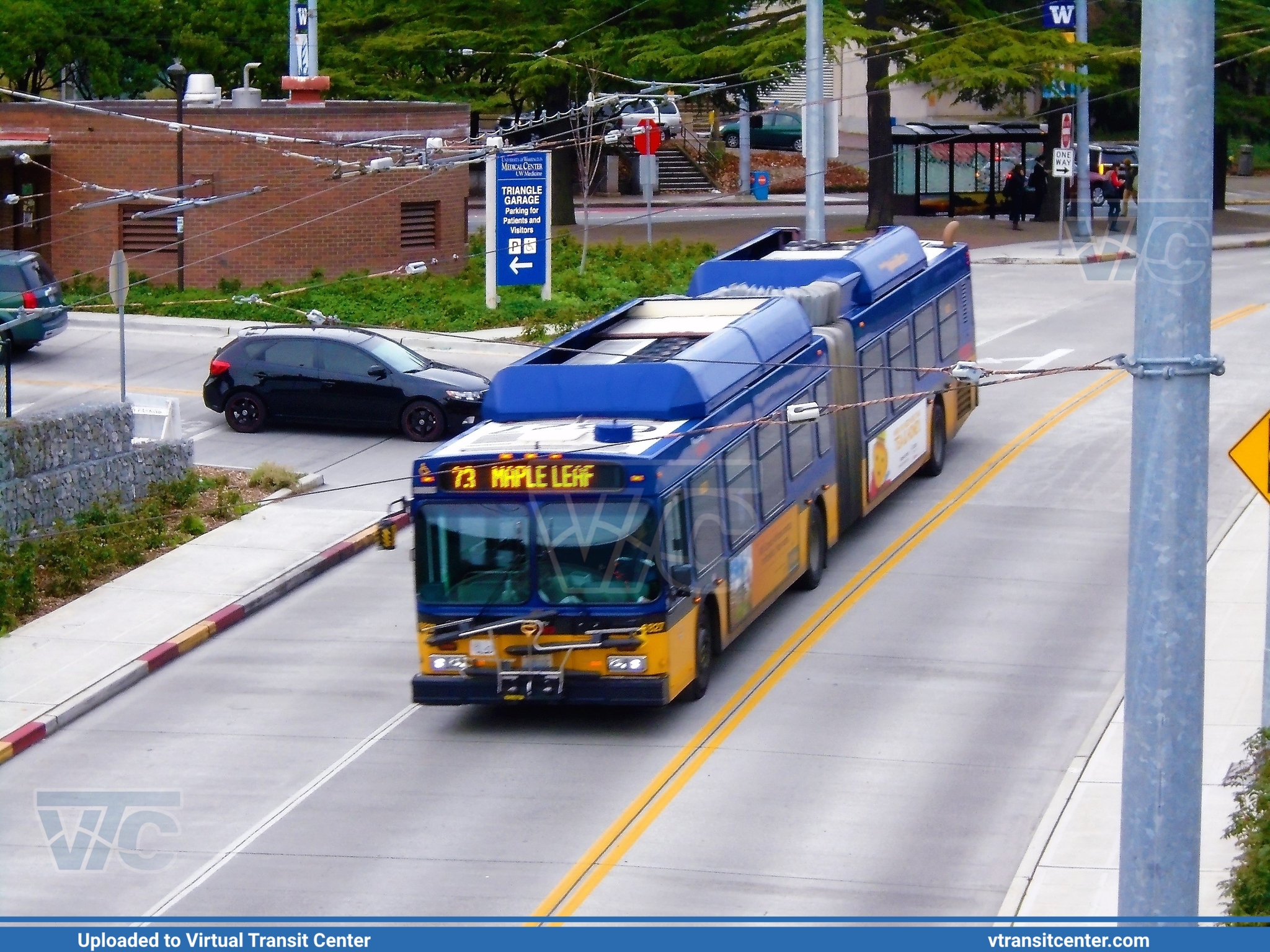 King County Metro - King County Metro Proterra Catalyst BE40 @ Federal ...